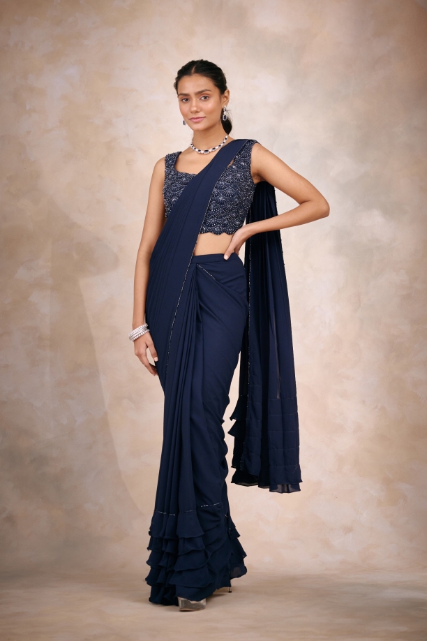 Buy latest Indian Saree For Women Online | Frontier Raas